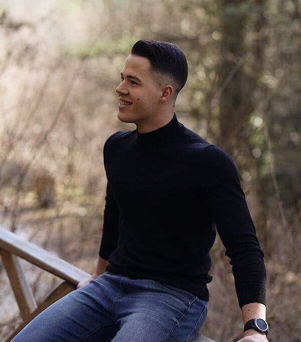 FAKULTET I NOVE PJESME: Ibro Bublin ne odmara