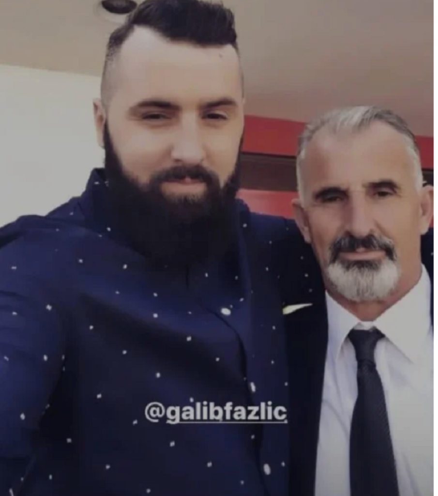 KAO PRESLIKANI: Jala Brat čestitao rođendan ocu - Express