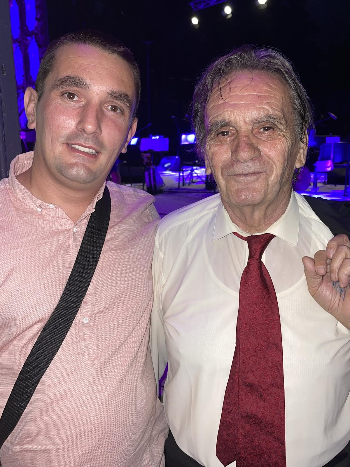 SLOBODAN LALIĆ, BEZ DLAKE NA JEZIKU: Šta će polupismena Bekuta u žiriju?