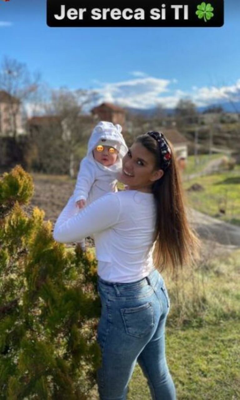 KO JE SUPRUGA NENADA ALEKSIĆA SHA?: Vanja je mlada mama i izgledala je ...