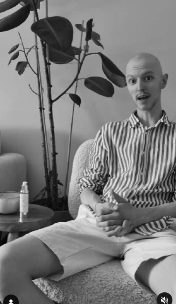 DVIJE GODINE SE BORIO SA TEŠKOM BOLEŠĆU! Ovako je preminuli influenser ...